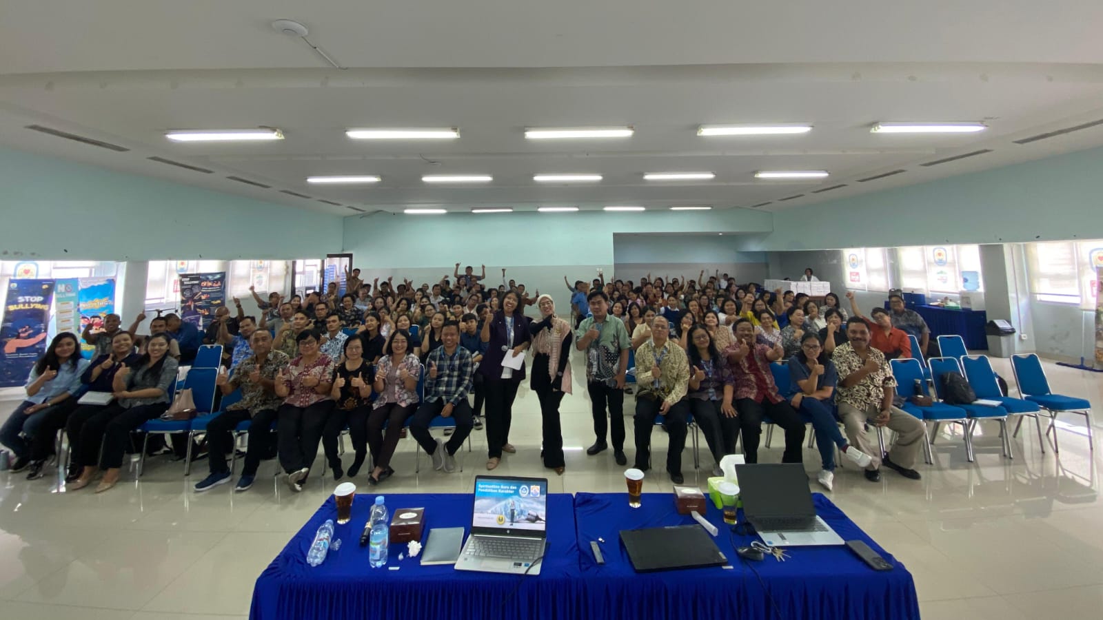 Menjadi Pendidik Profesional Abad ke-21 - Yayasan Bunda Hati Kudus